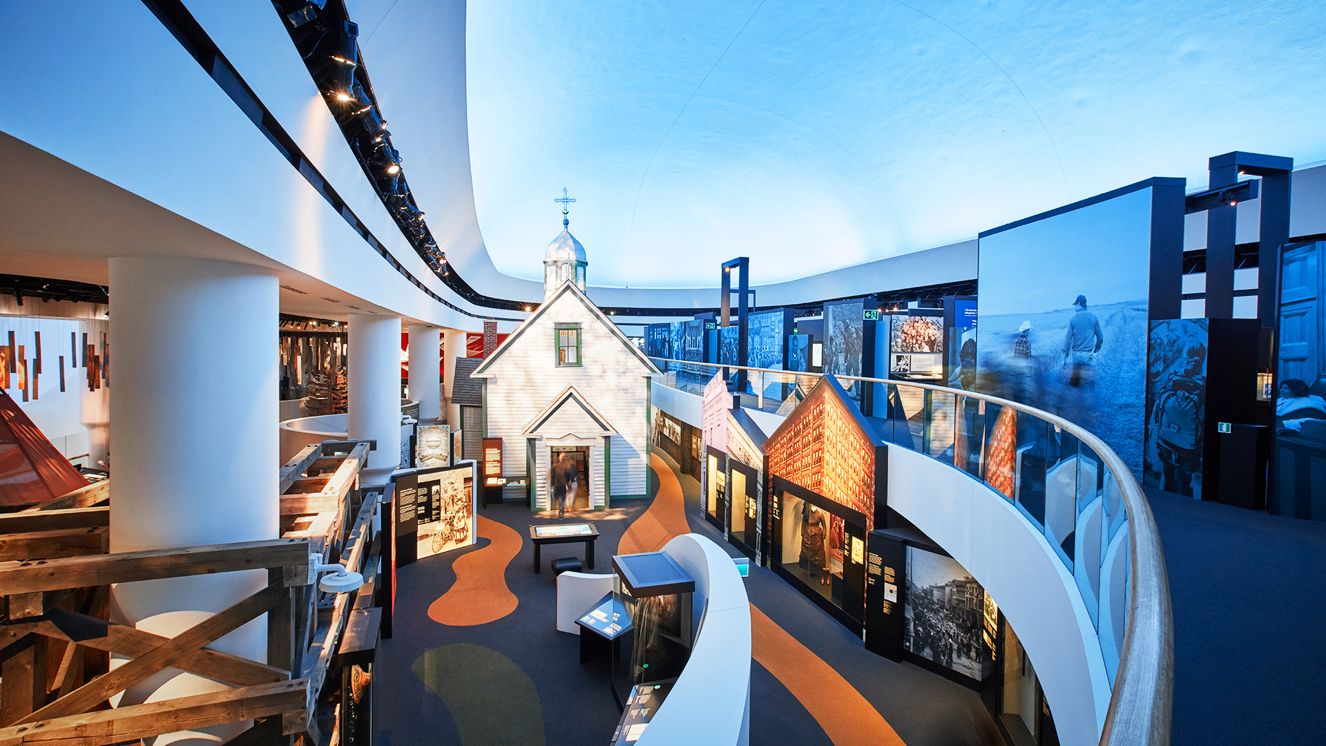 Canadian History Hall - GSM Project - design & production